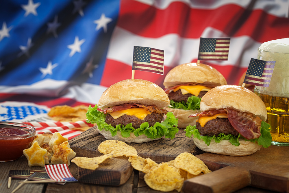 Cheeseburgers in Paradise – Monday Morning Rail